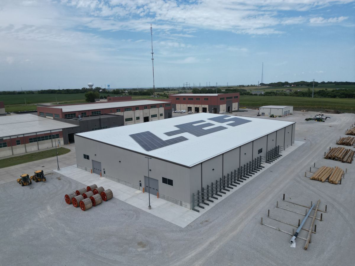 LES REEL & TRANSFORMER WAREHOUSE, Commercial - PRC