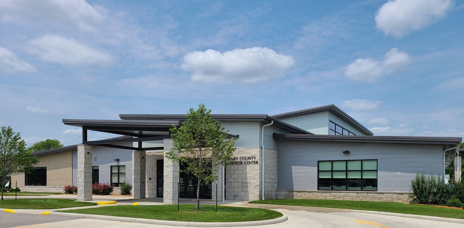 Home [www.henrycountyseniorcenter.com]