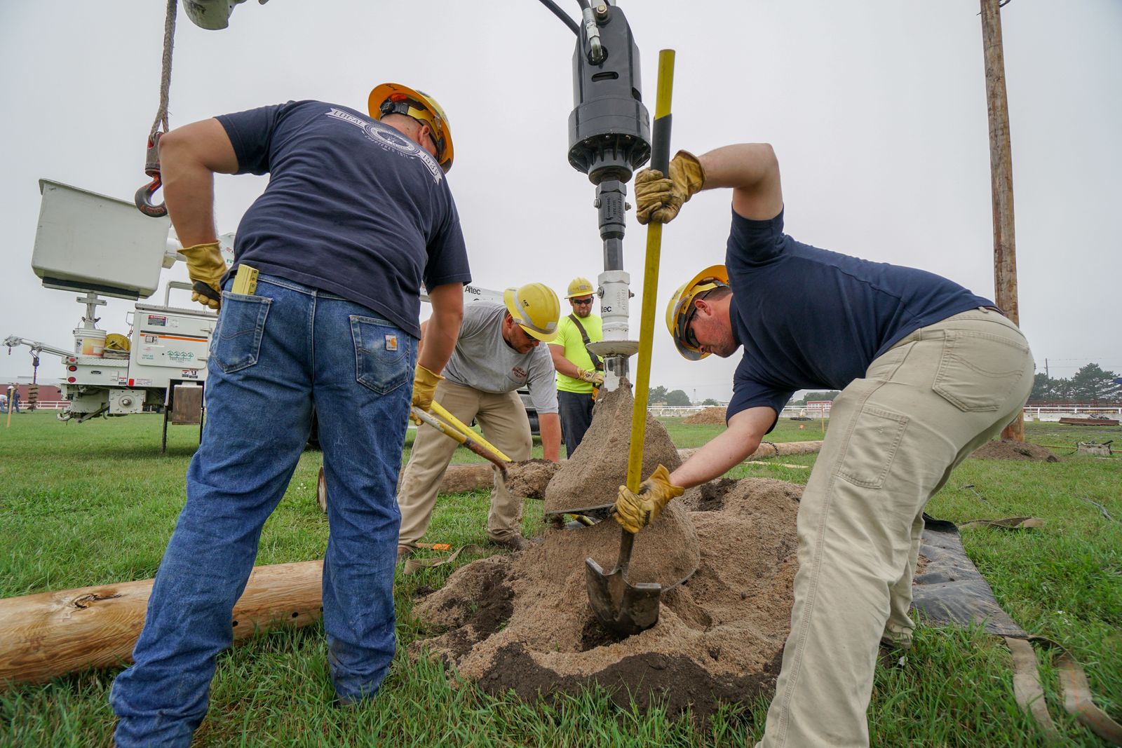 Photo Gallery : About Us : Nebraska Lineworker Rodeo Committee