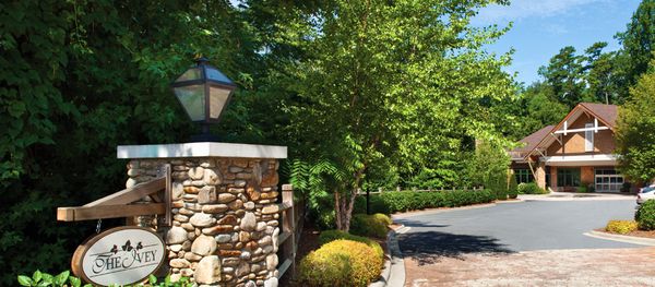 Dementia | Day Center | Alzheimer's | Caregiver | The Ivey