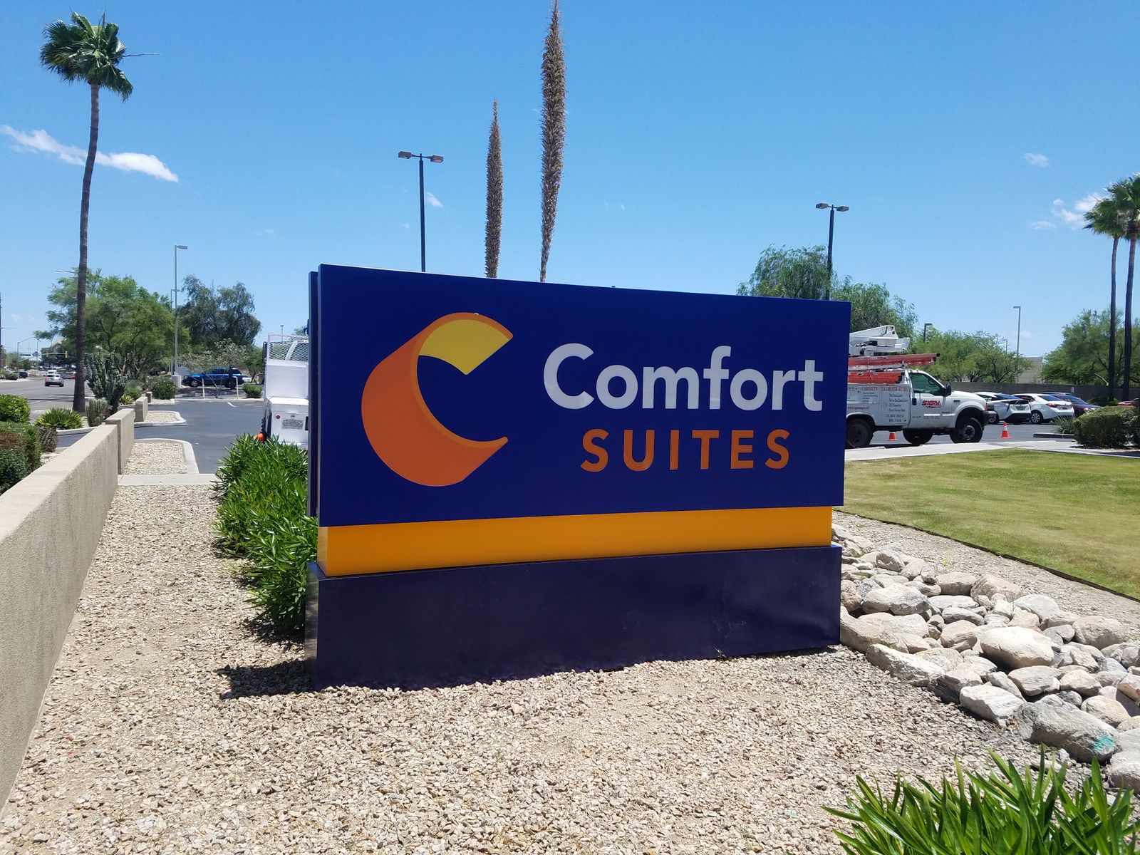 Commercial Business Signs & Advertising Signage