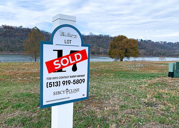 Real Estate Signs | Cincinnati Ohio Signs, Graphics, & Printing | Decal ...