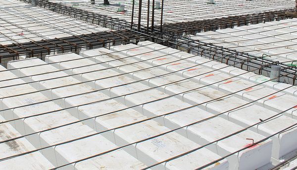 LiteDeck Steel Rib System | LiteForm