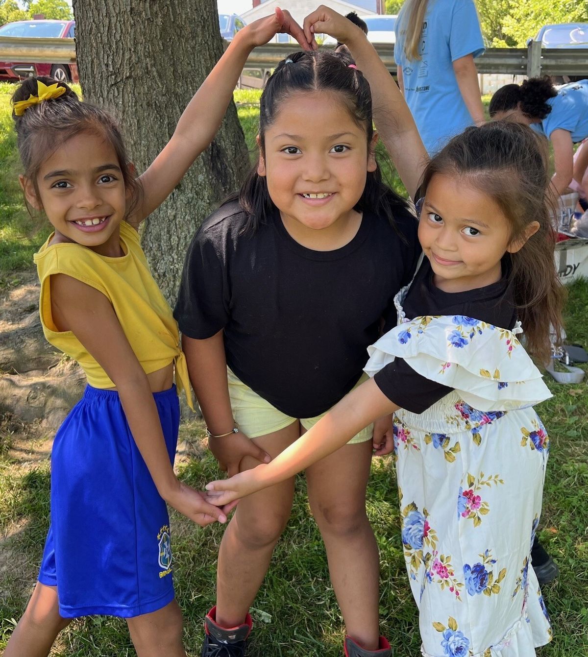 Mission & History : Who We Are : Mooncrest Neighborhood Programs