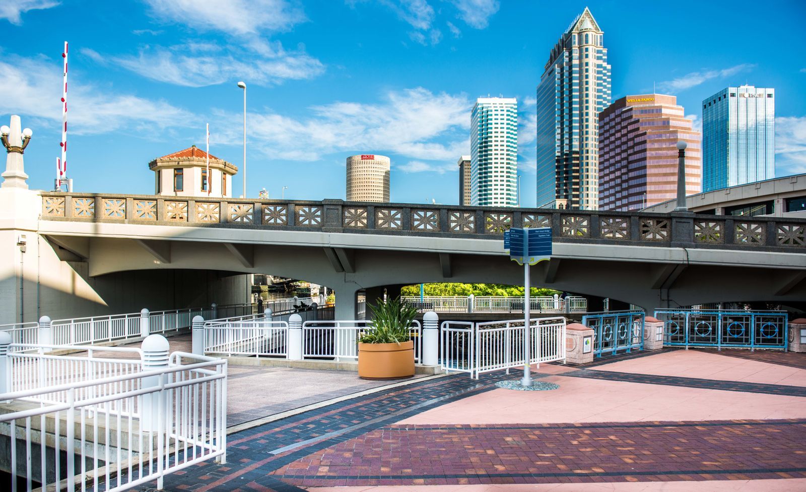 Riverwalk Roundup Newsletter : What We Do : Friends of the Riverwalk