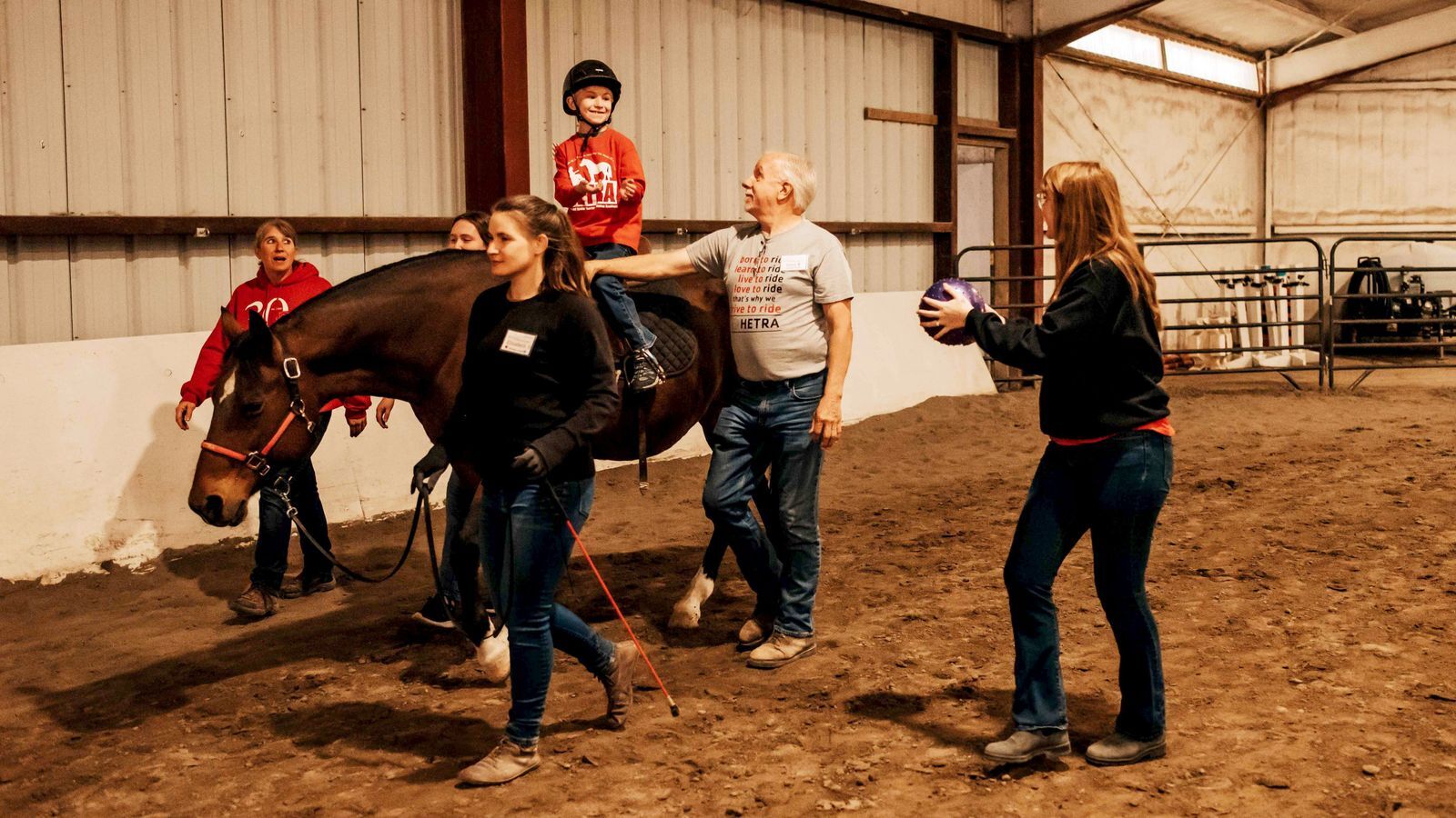 Volunteer with HETRA in Gretna, NE