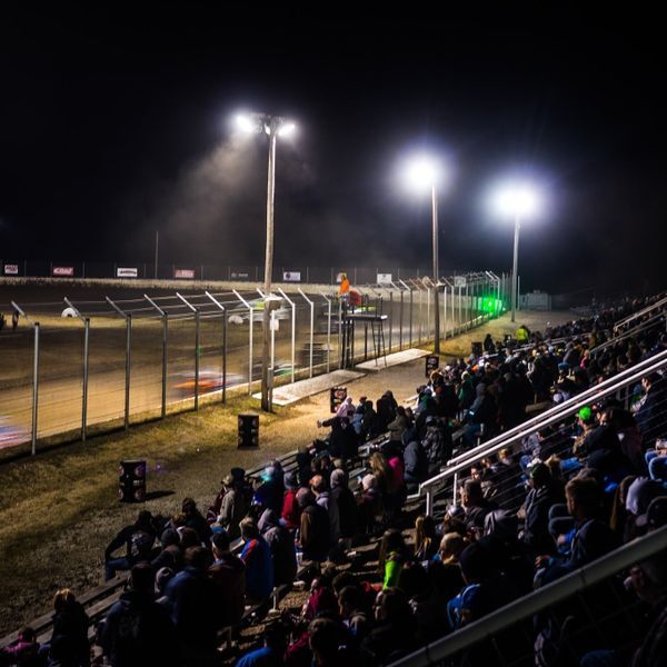 Entertainment, Movies, Pools, Parks & MORE in the Iola Area