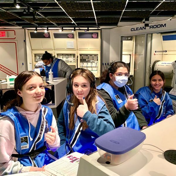 Challenger Learning Center of Northwest Indiana | STEM Education Programs