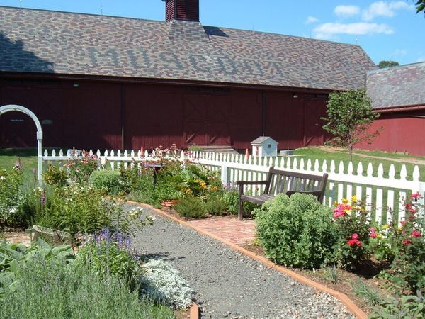 General Information : Visit Us : Muscoot Farm