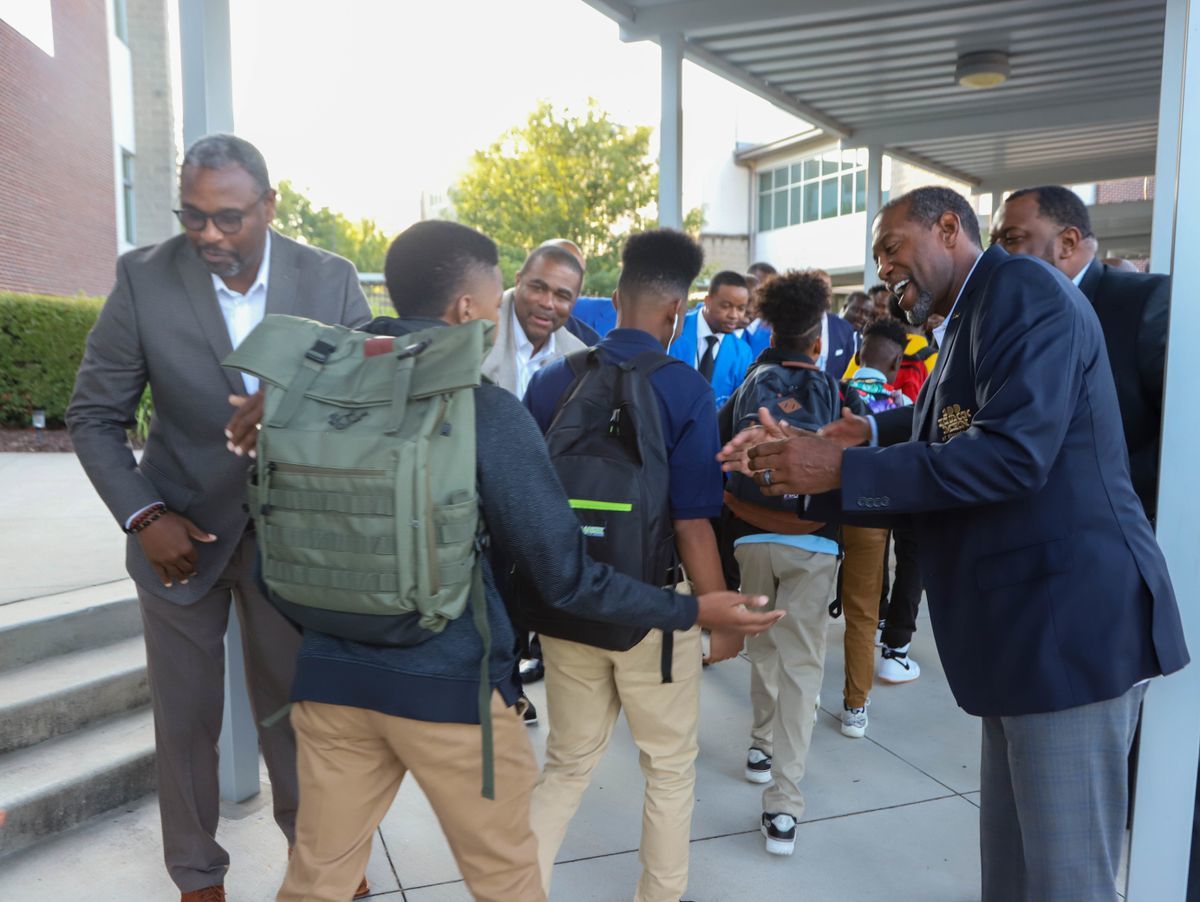 The B.E.S.T Academy : Programs & Services : What We Do : 100 Black Men ...