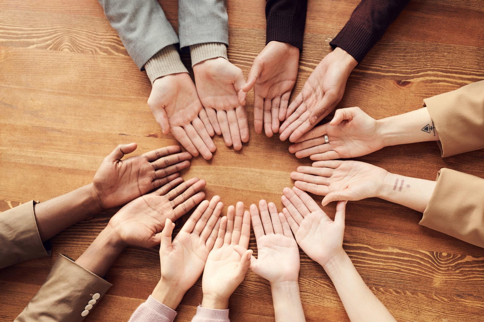 Volunteer : How To Help : Hall-Dawson CASA