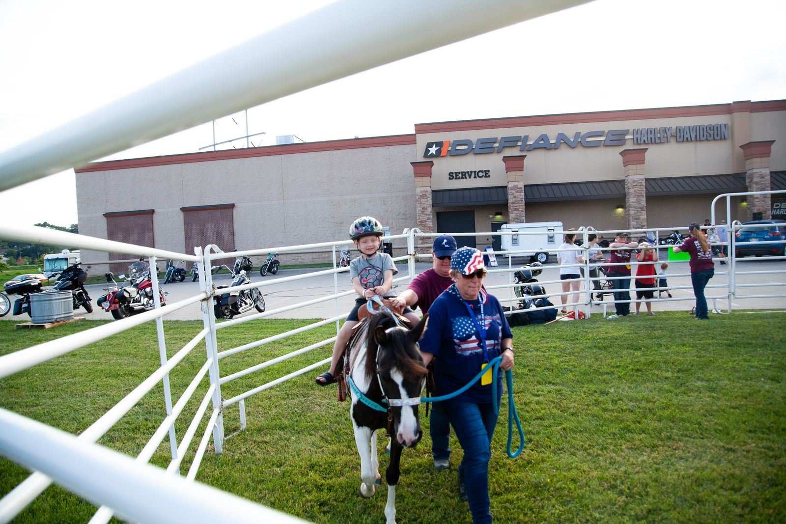 Pictures : Scott Helmer Concert : Victory Riding Academy