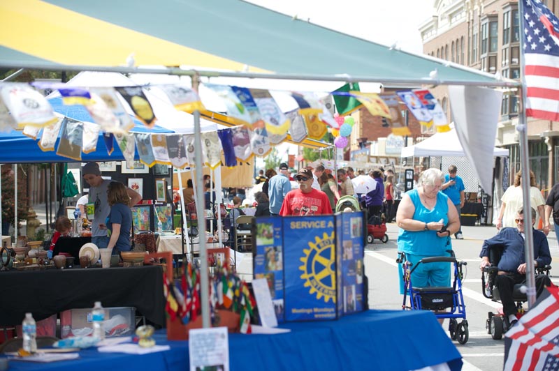 Wayne Center for the Arts : Home