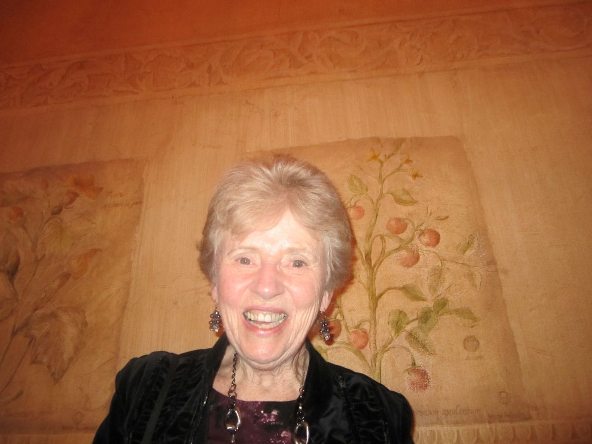 Board & Staff : Who We Are : New Hour For Women and Children