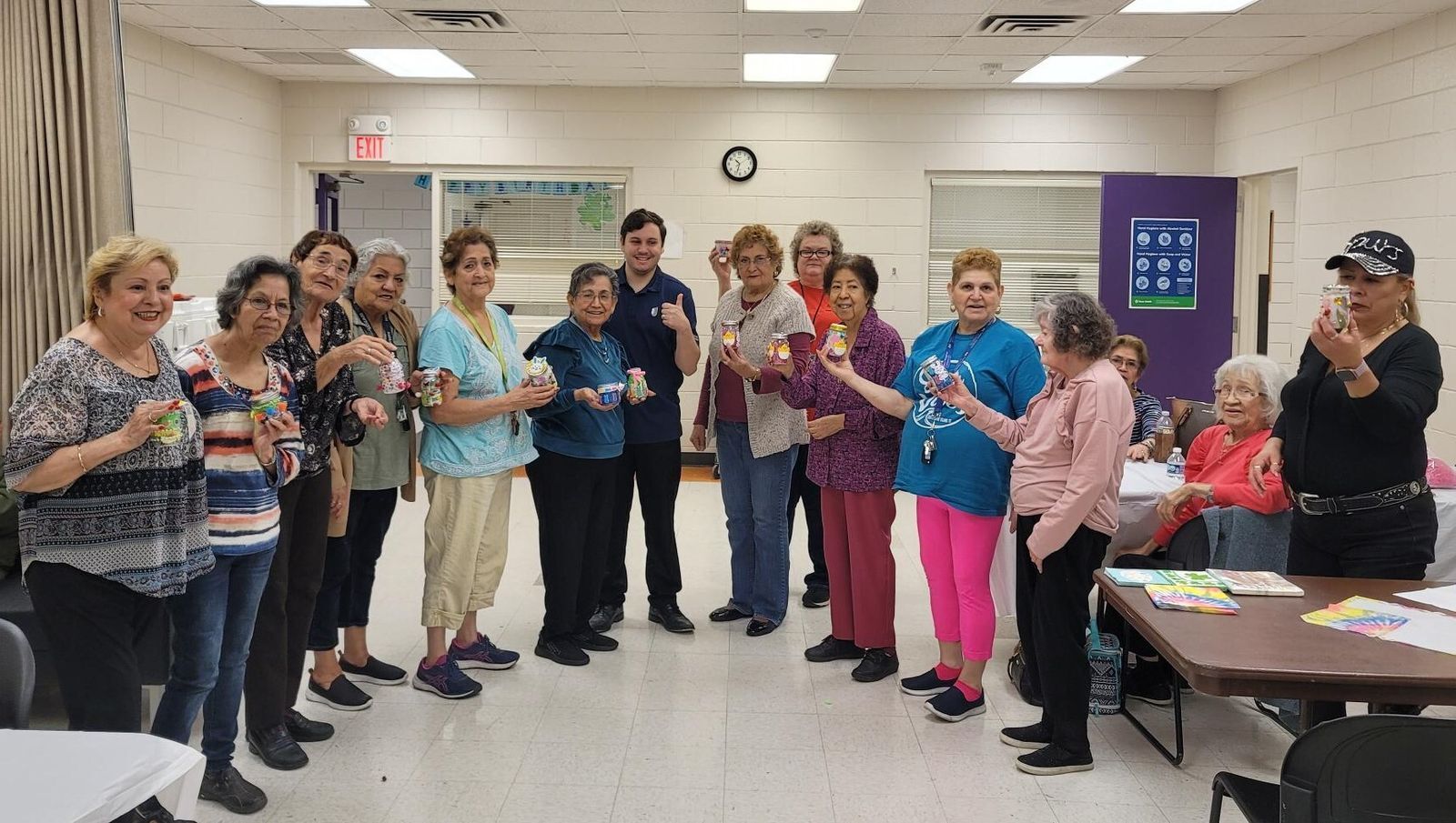 Art on the Go : Siegel Arts Program : What We Do : Sixty & Better