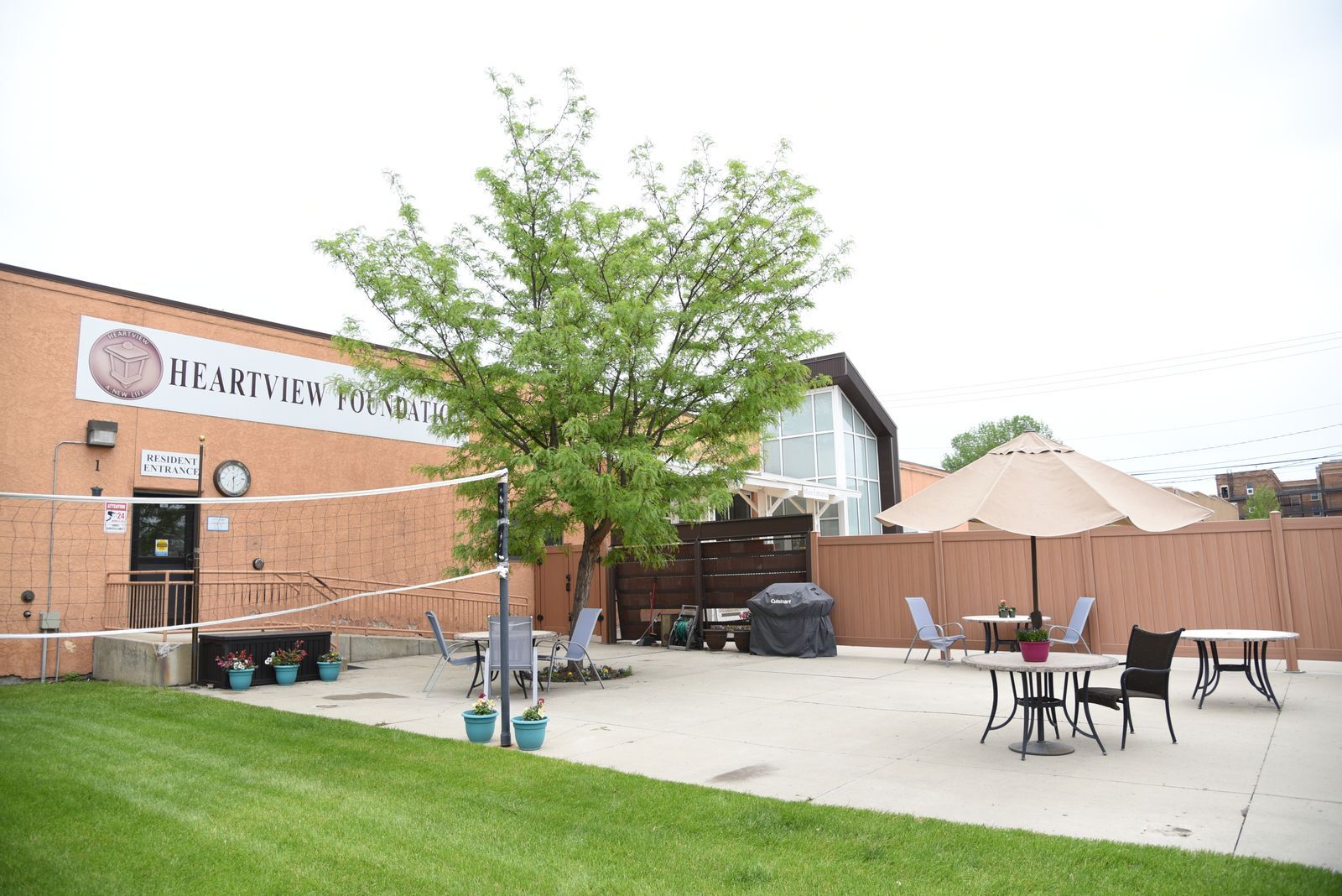 Overview : About Us : Heartview Foundation