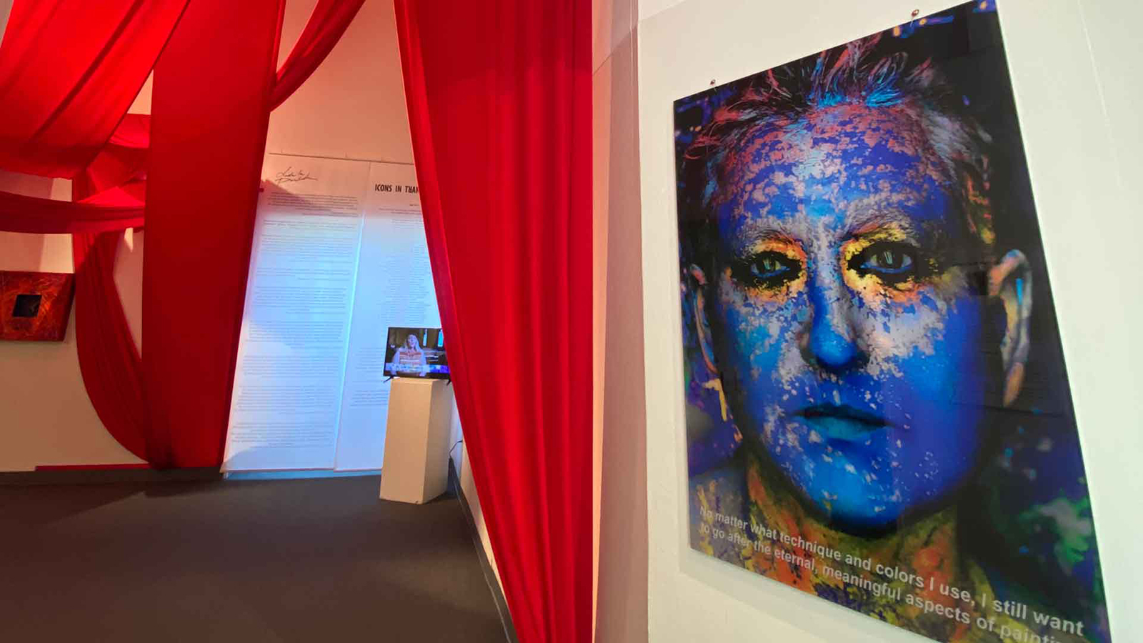 Red Room Online Exhibit Gallery | OMAM