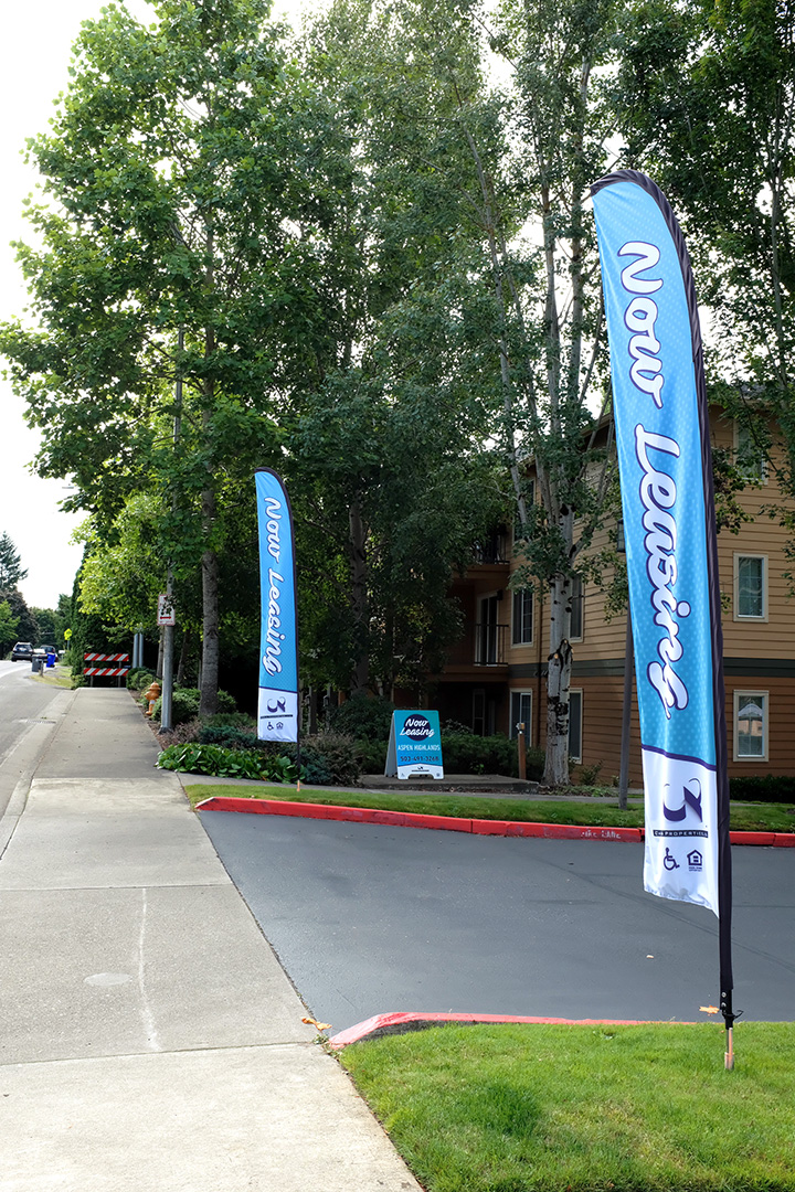 Outdoor Flags, Feather flag, Teardrop Flags, Spike Base Flags, Property ...