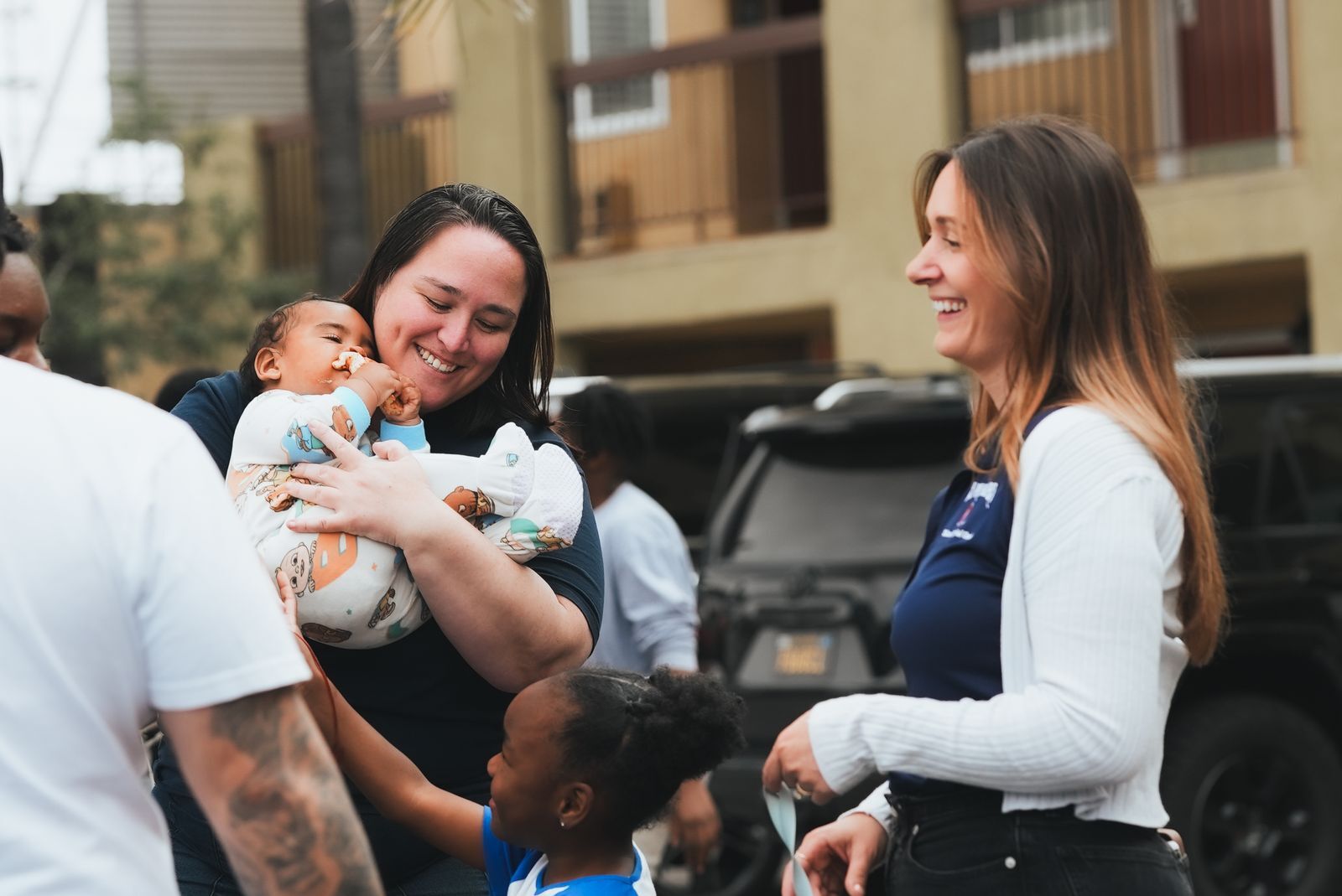 Family Shelter : Programs & Services : What We Do : Alpha Project