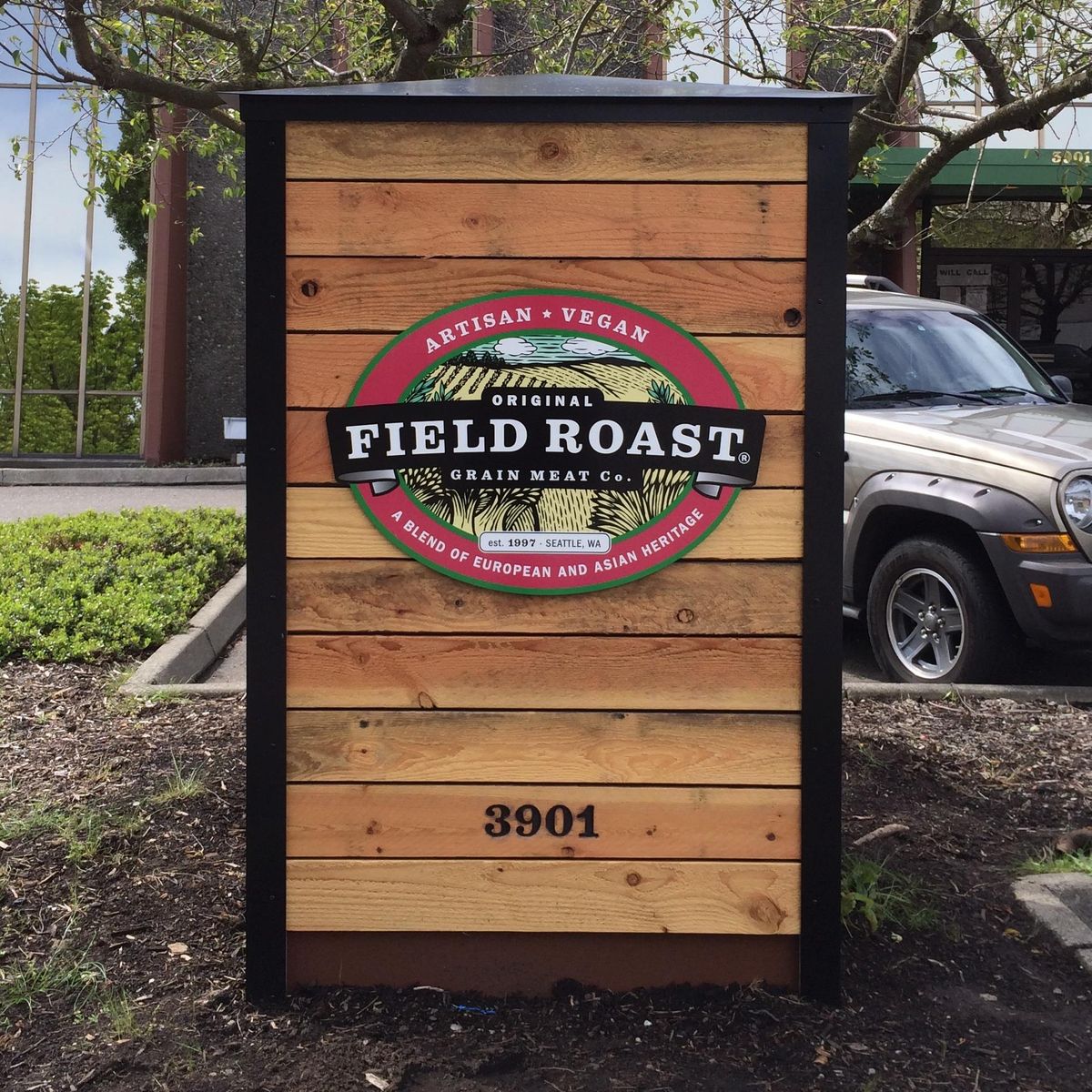 Specialty Signs : Products : Davis Sign Co.