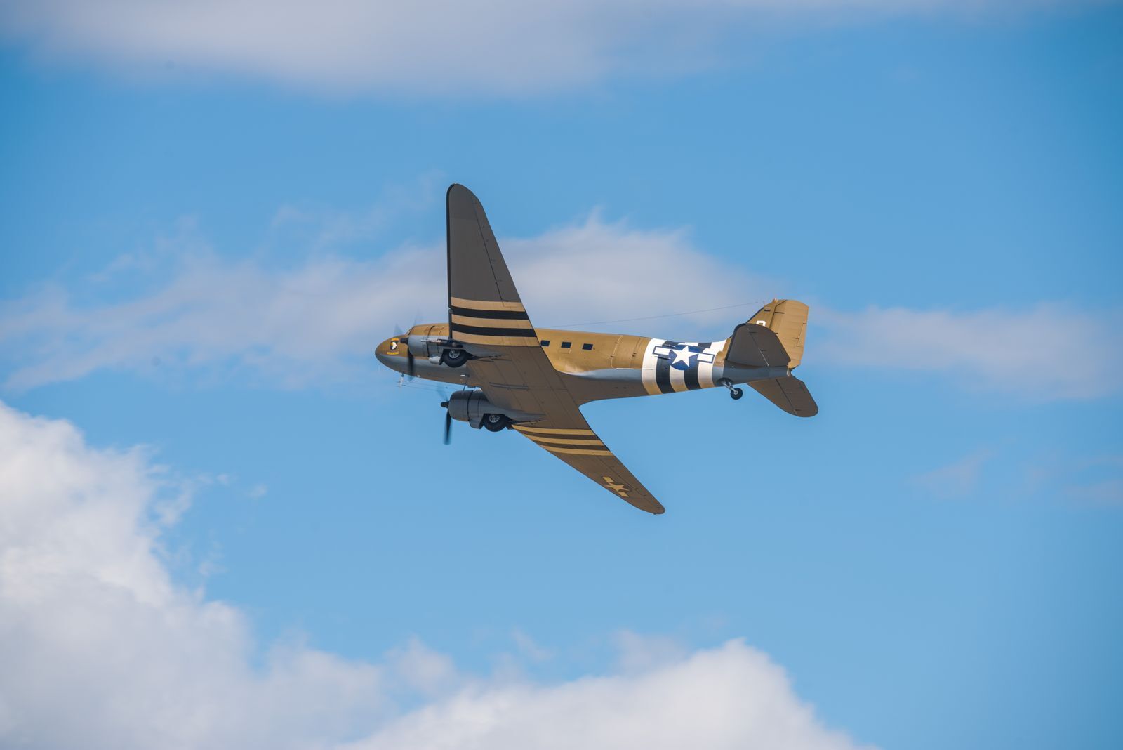 Leadership : About Us : Yellow Jacket Flying Club