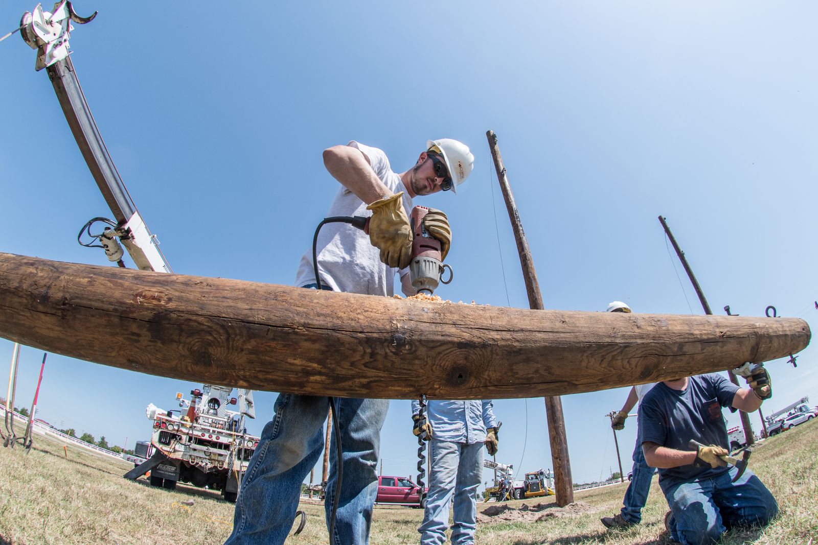 Photo Gallery : About Us : Nebraska Lineworker Rodeo Committee