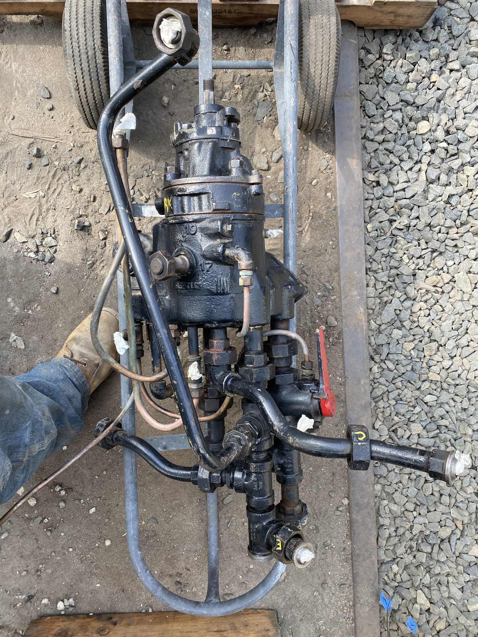 Cleaning the Locomotive Brakestand : FROM THE YARD : NEWS : San ...