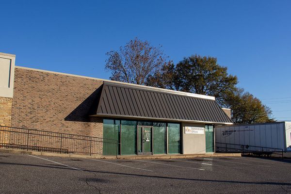 Location & Hours : Who We Are : RIFA